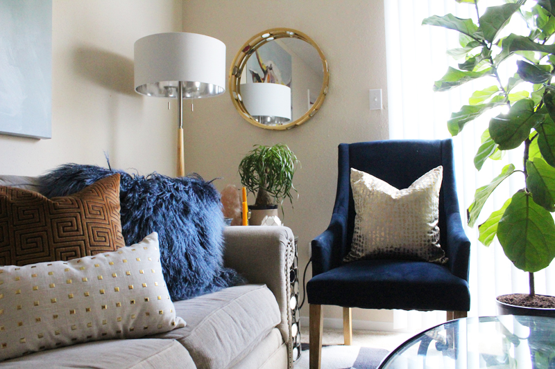 19 Gorgeous Round Mirrors + A Round Mirror Solution for my Apartment